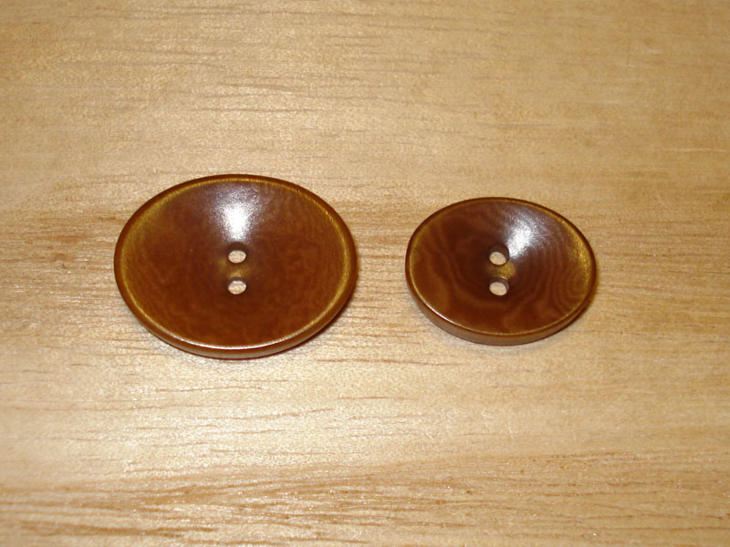 7/8" x 5/8" Chocolate Corozo (Tagua Nut) Oval Saucer Button ...